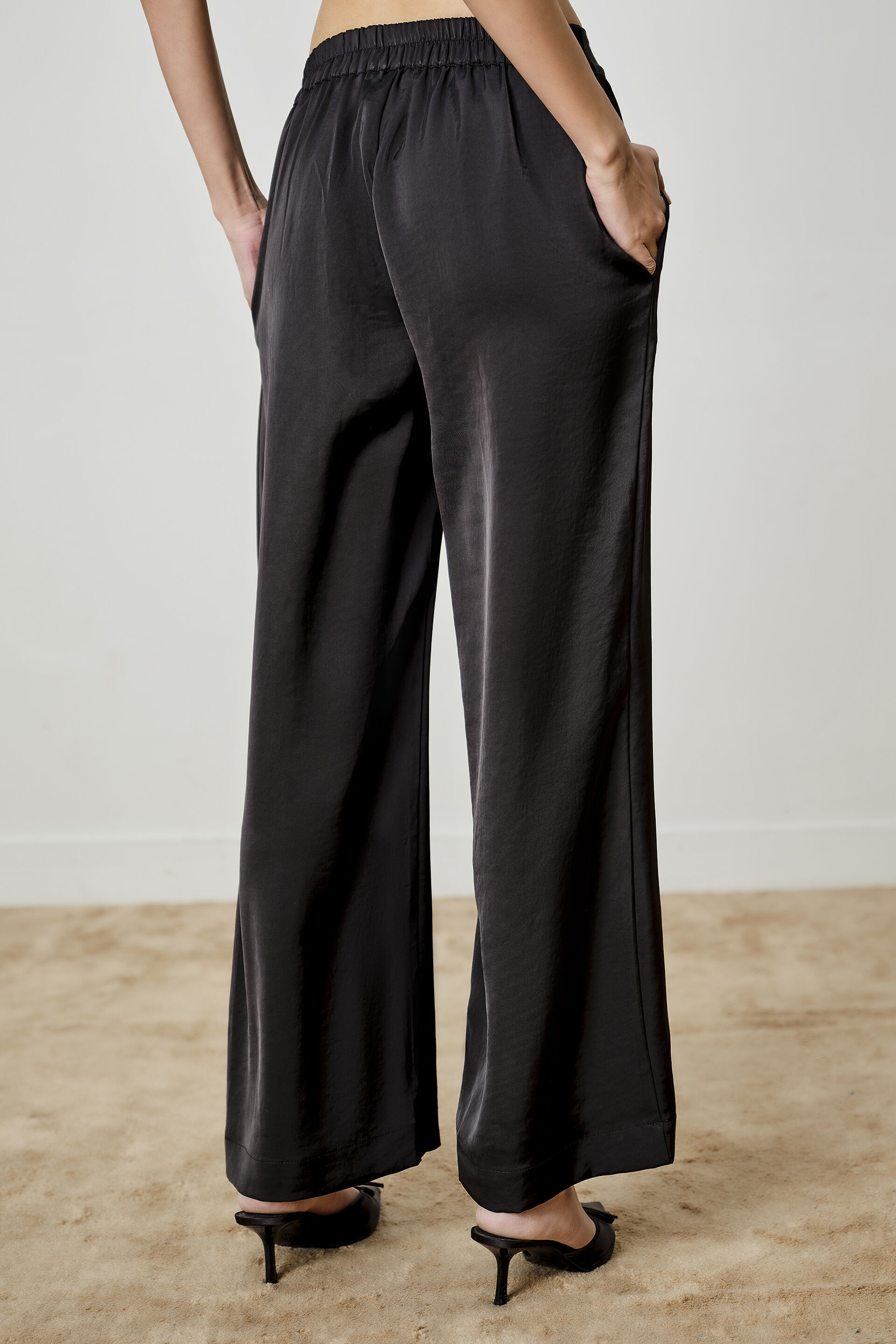 Buy Structured Black Pants Online for Women from AND India F25P200BTSTN ...